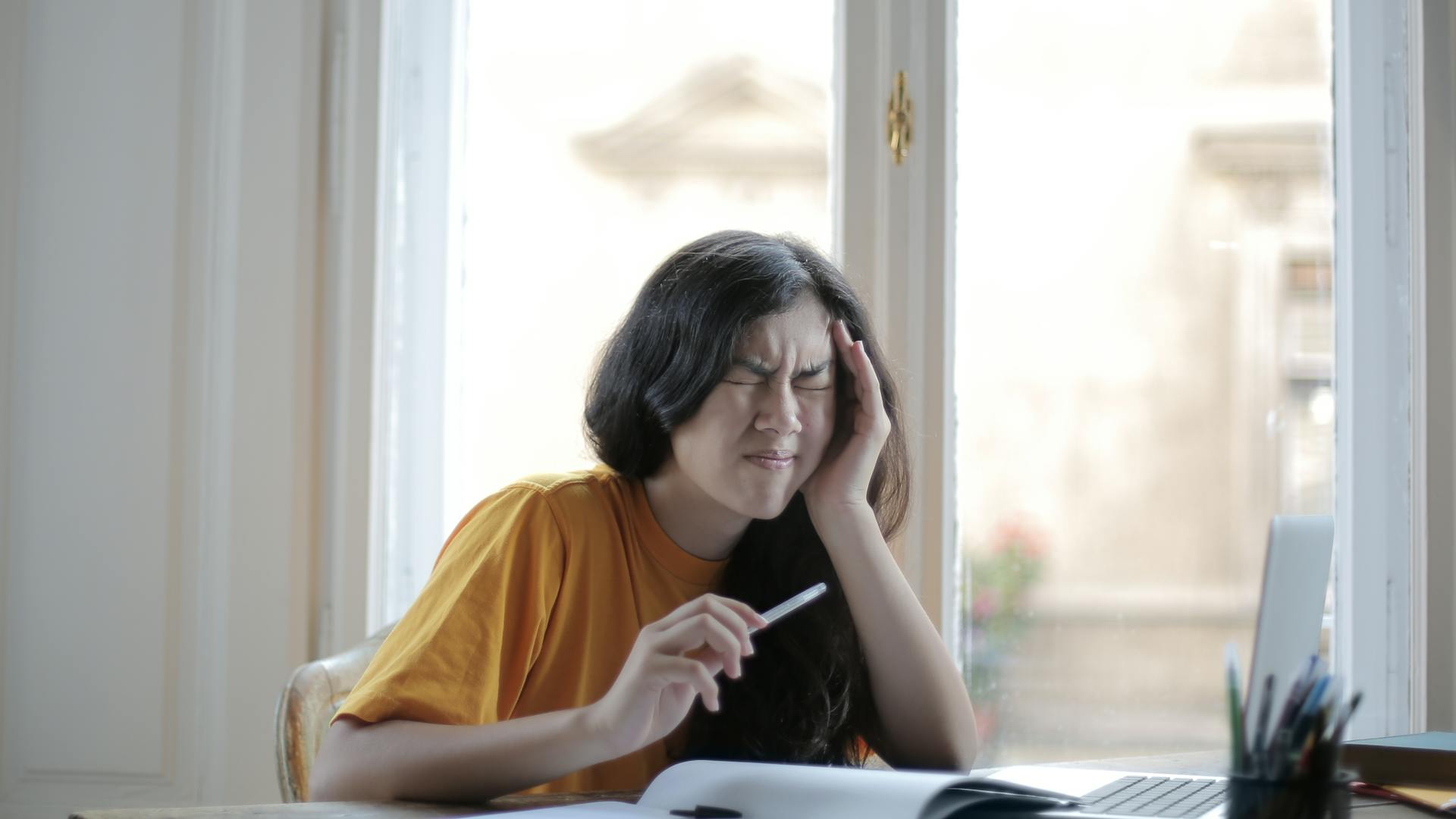 Understanding brain zaps: causes, symptoms, and management - Grow Therapy